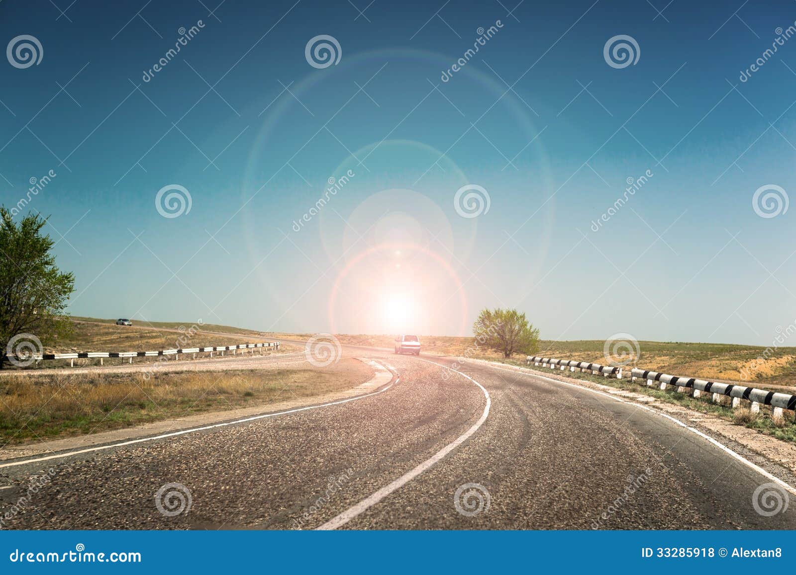 Road Dividing Line Stock Photo | CartoonDealer.com #33285918