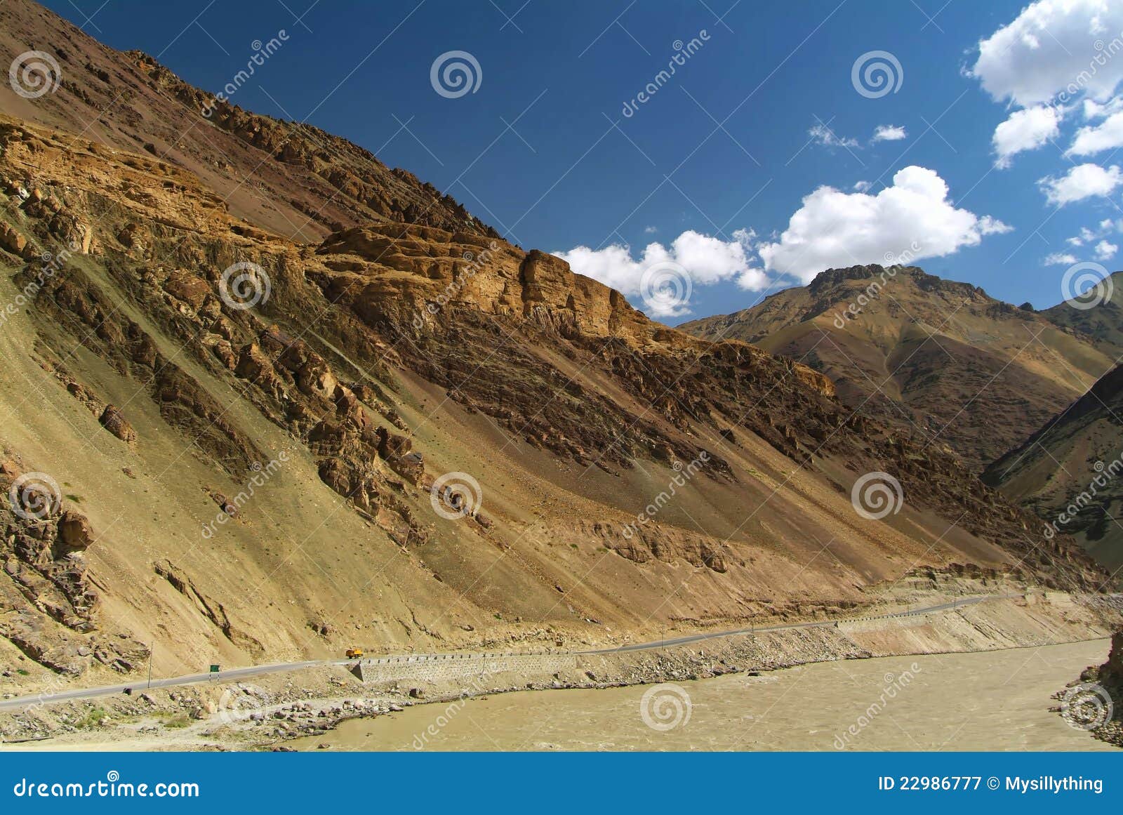 Road and Indus River stock image. Image of deserted, mountain - 22986777