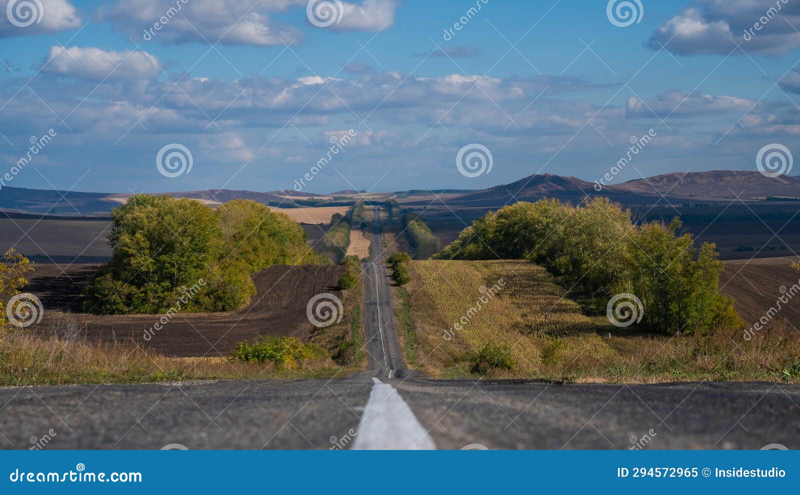Road Landscape. Empty Track among Mountains and Fields in Autumn. Stock ...