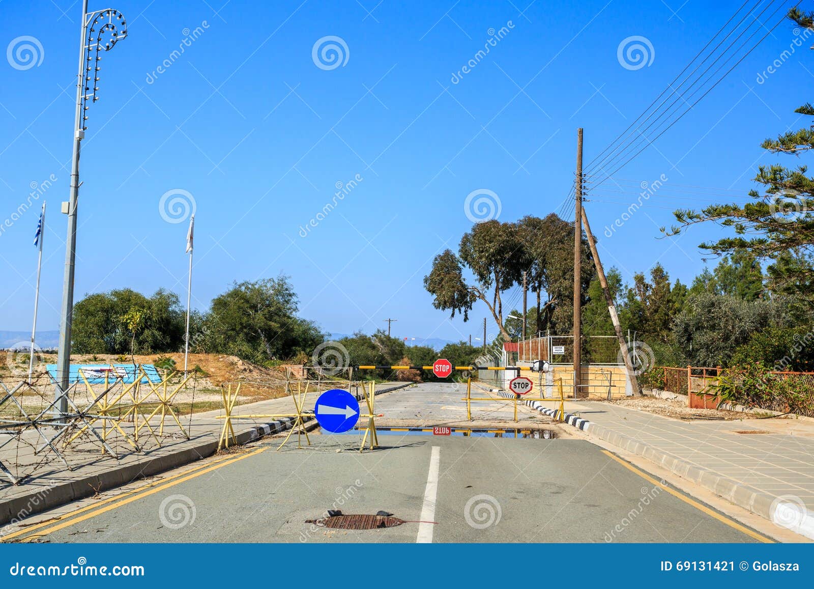 Road Leading From Greek Part To Un Buffer Zone Cyprus Stock Image Image Of Border Island