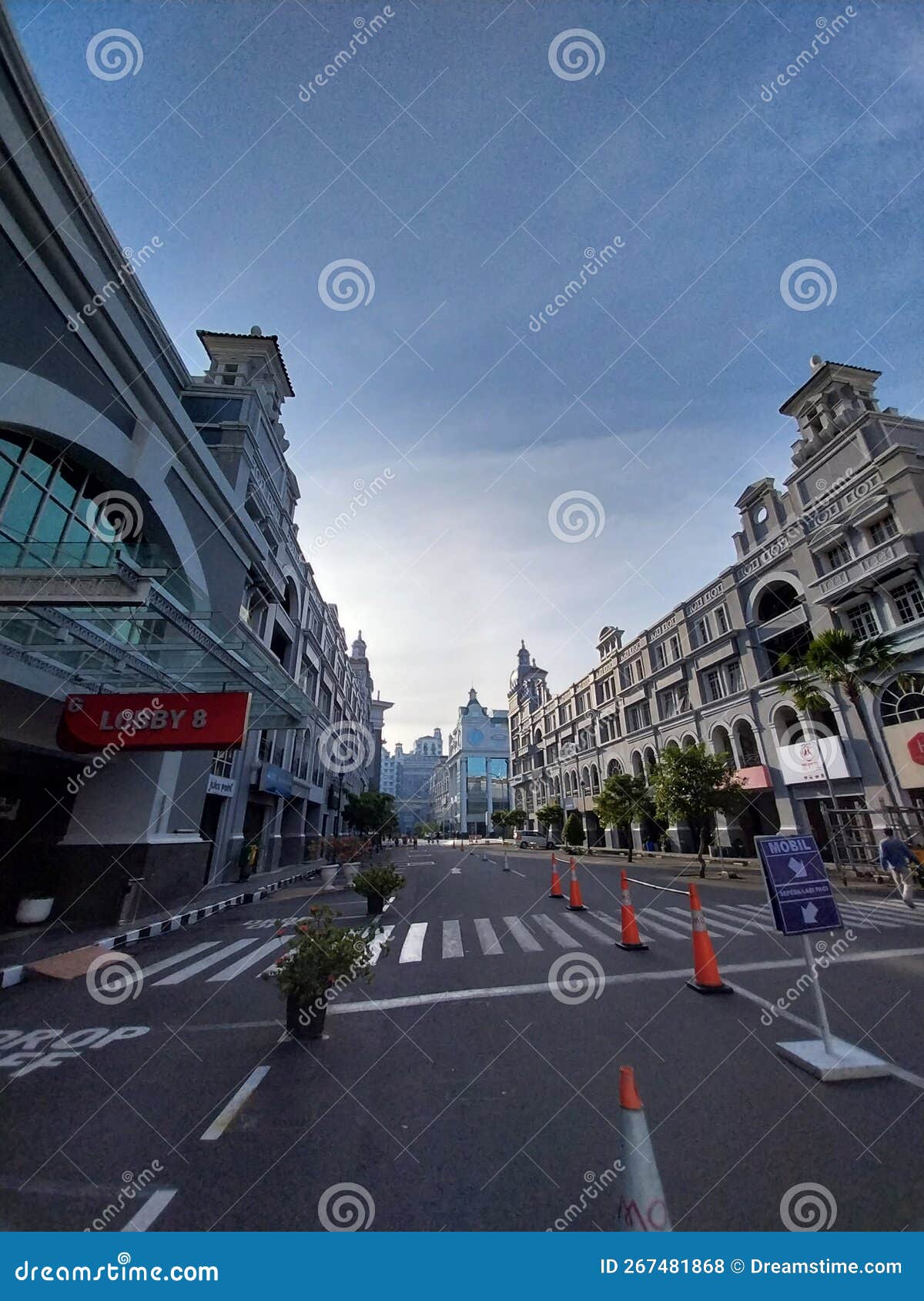 Road in Mall of Indonesia Moi Jakarta Editorial Stock Photo - Image of ...
