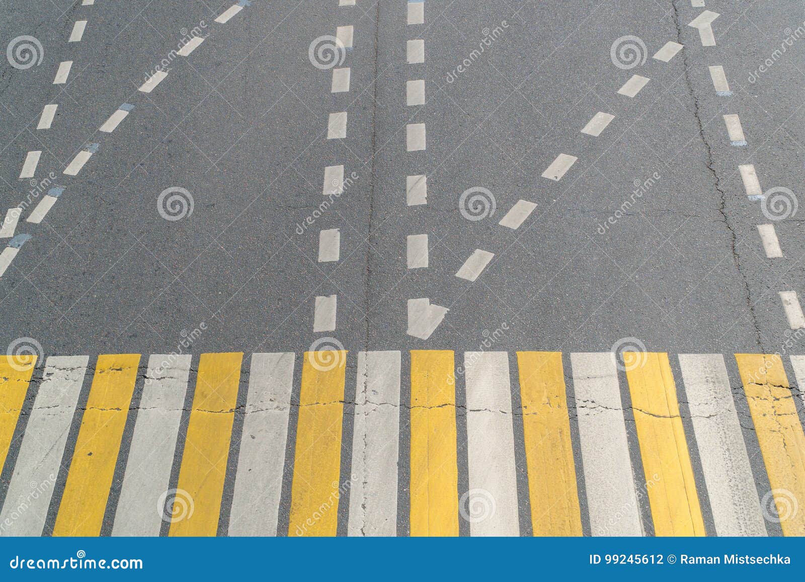 Road Marking and Pedestrian Crossing at the Intersection Stock Photo ...