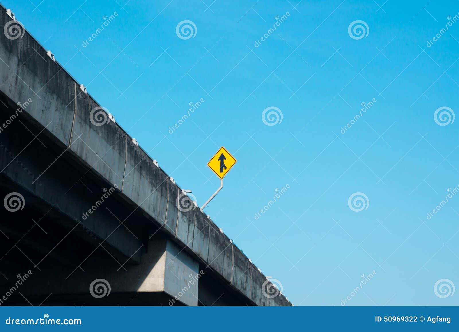 Merge Sign Stock Photo | CartoonDealer.com #6381012