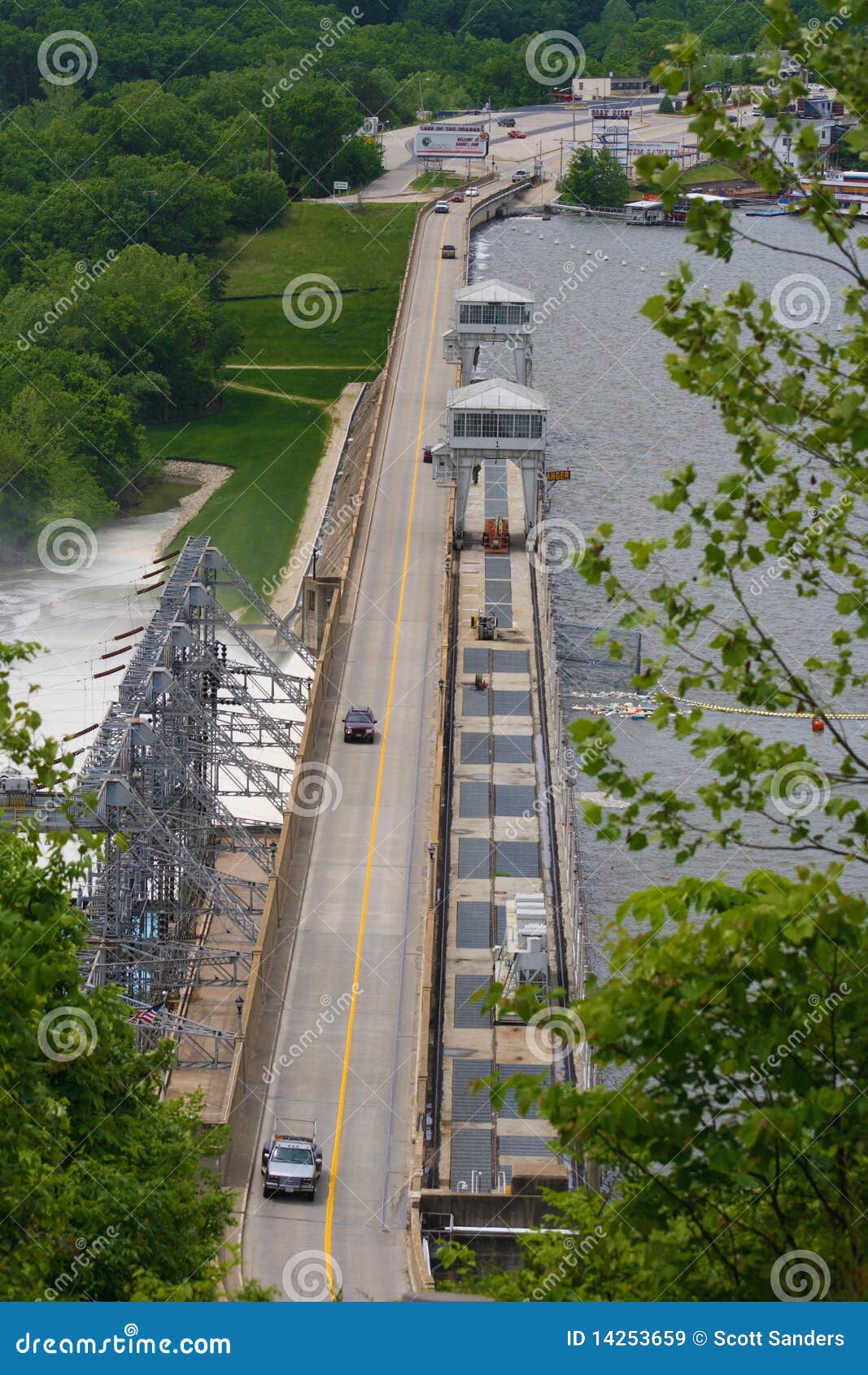 Road over Bagnell Dam stock image. Image of generation - 14253659