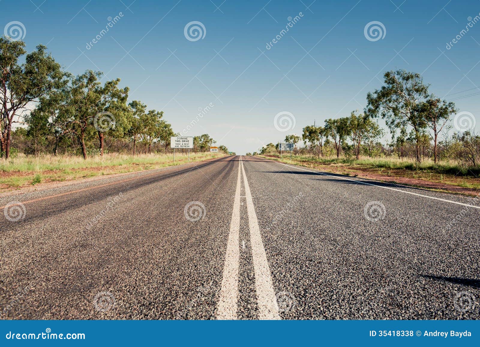 Road in Queensland, Australia Stock Photo - Image of motor, australia ...