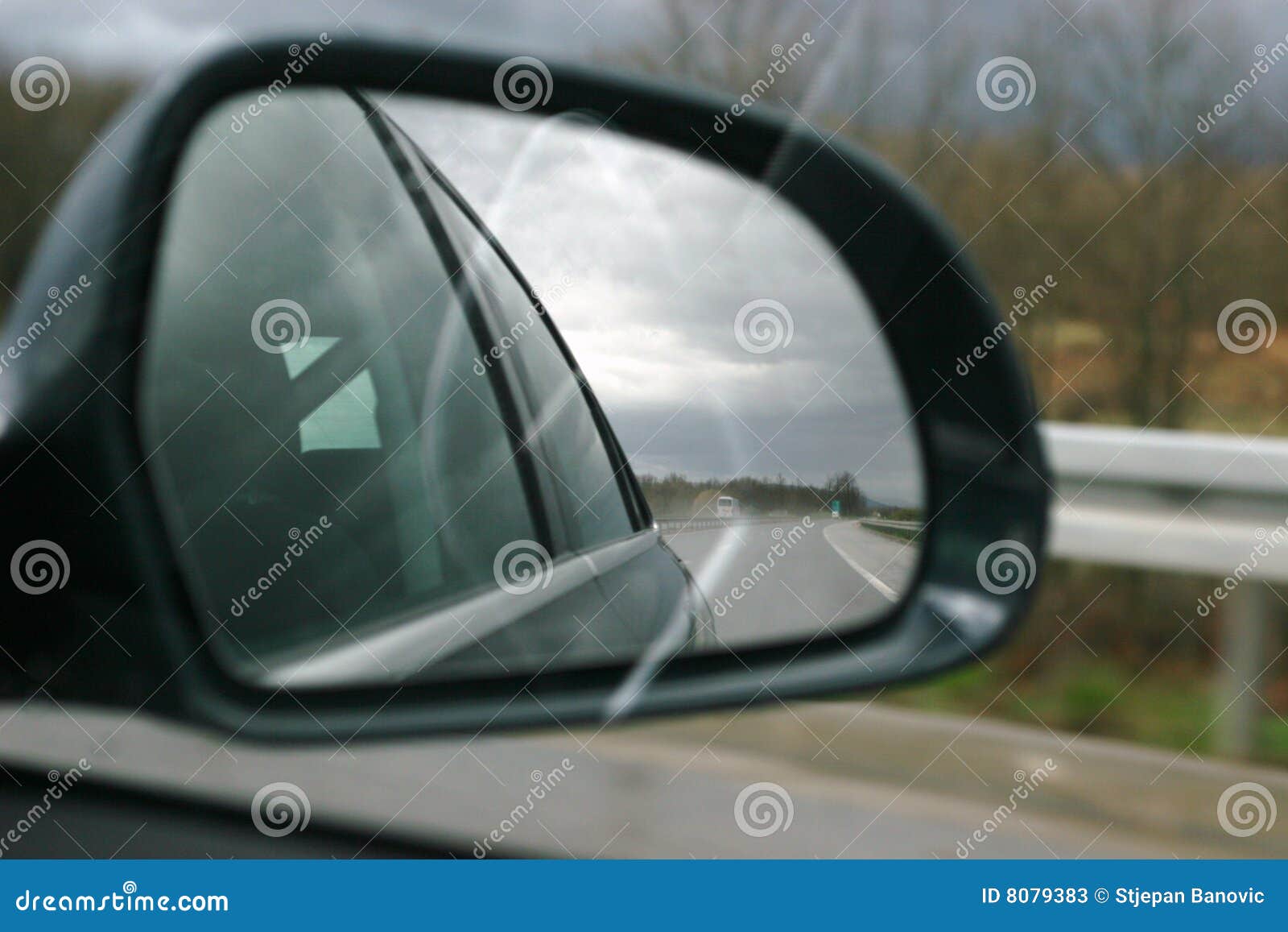 Road Reflecting in Wing Mirror Stock Image - Image of vehicle, reflects ...
