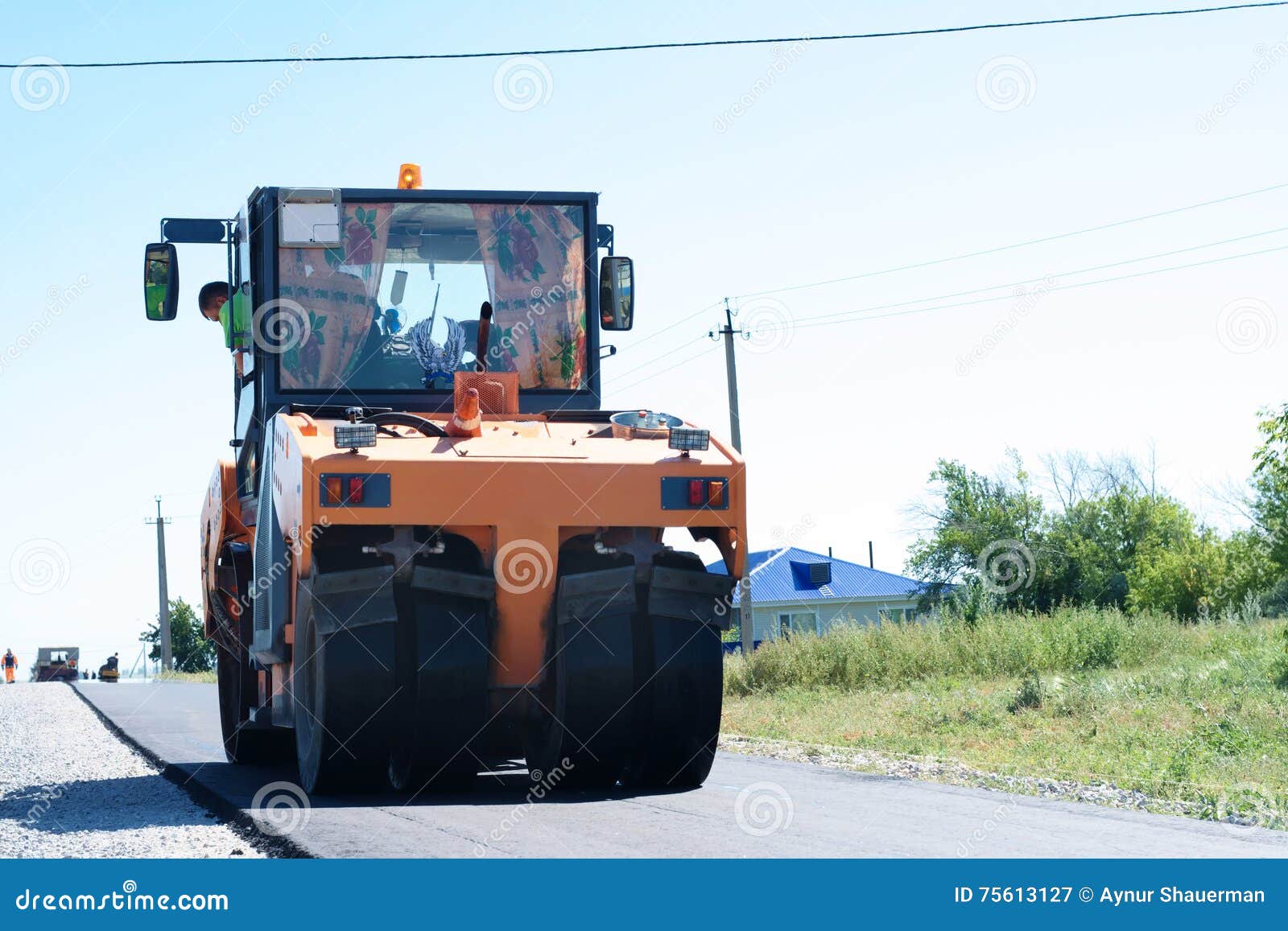 Road-roller paving asphalt editorial photography. Image of loader ...