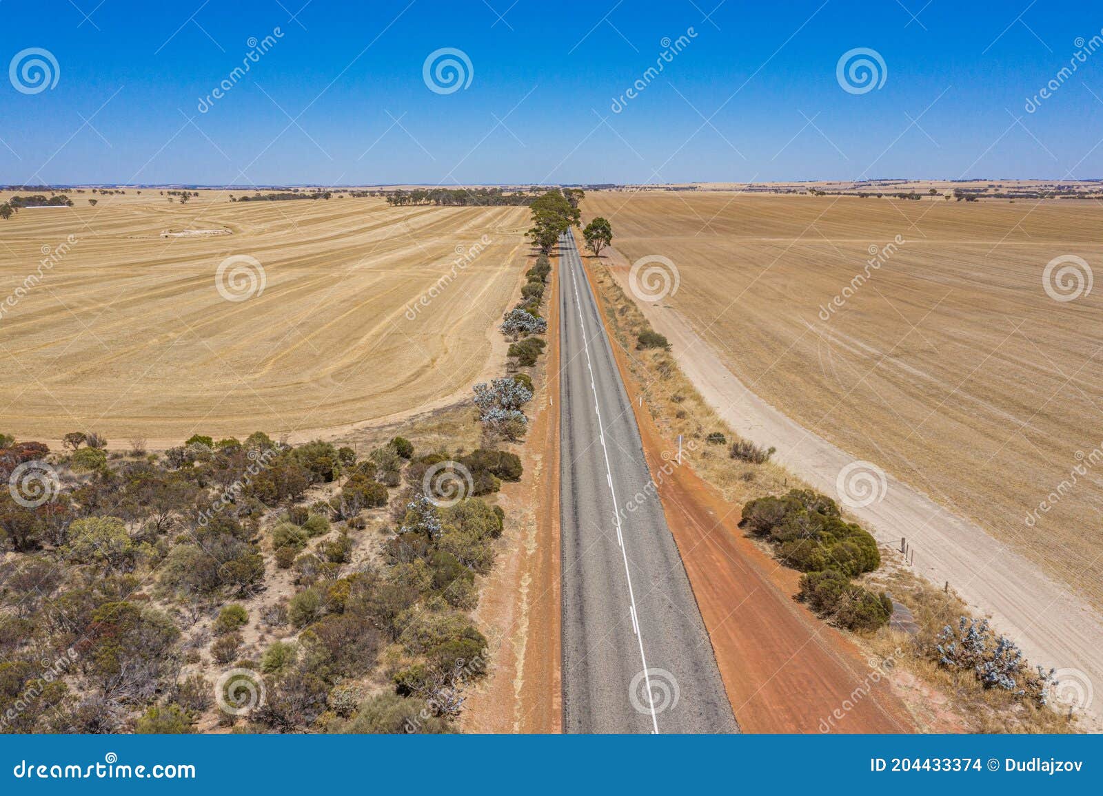 Road Running through Hinterland of Western Australia Stock Photo ...