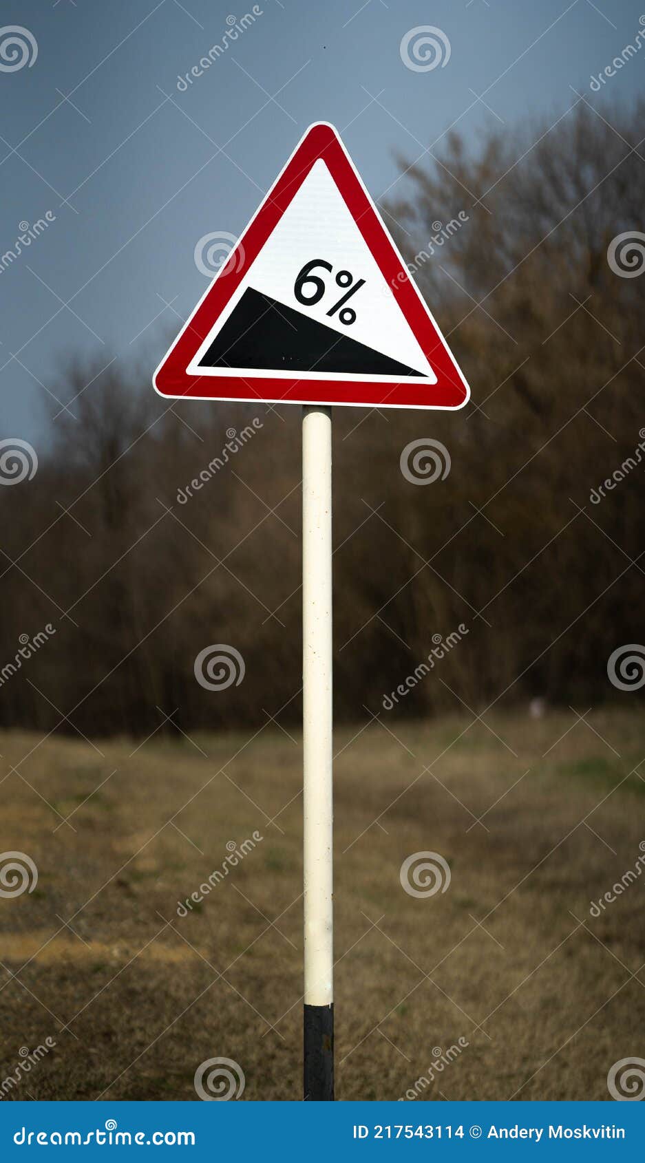 Road Sign Descent 6 Degrees Down Stock Photo - Image of caution ...
