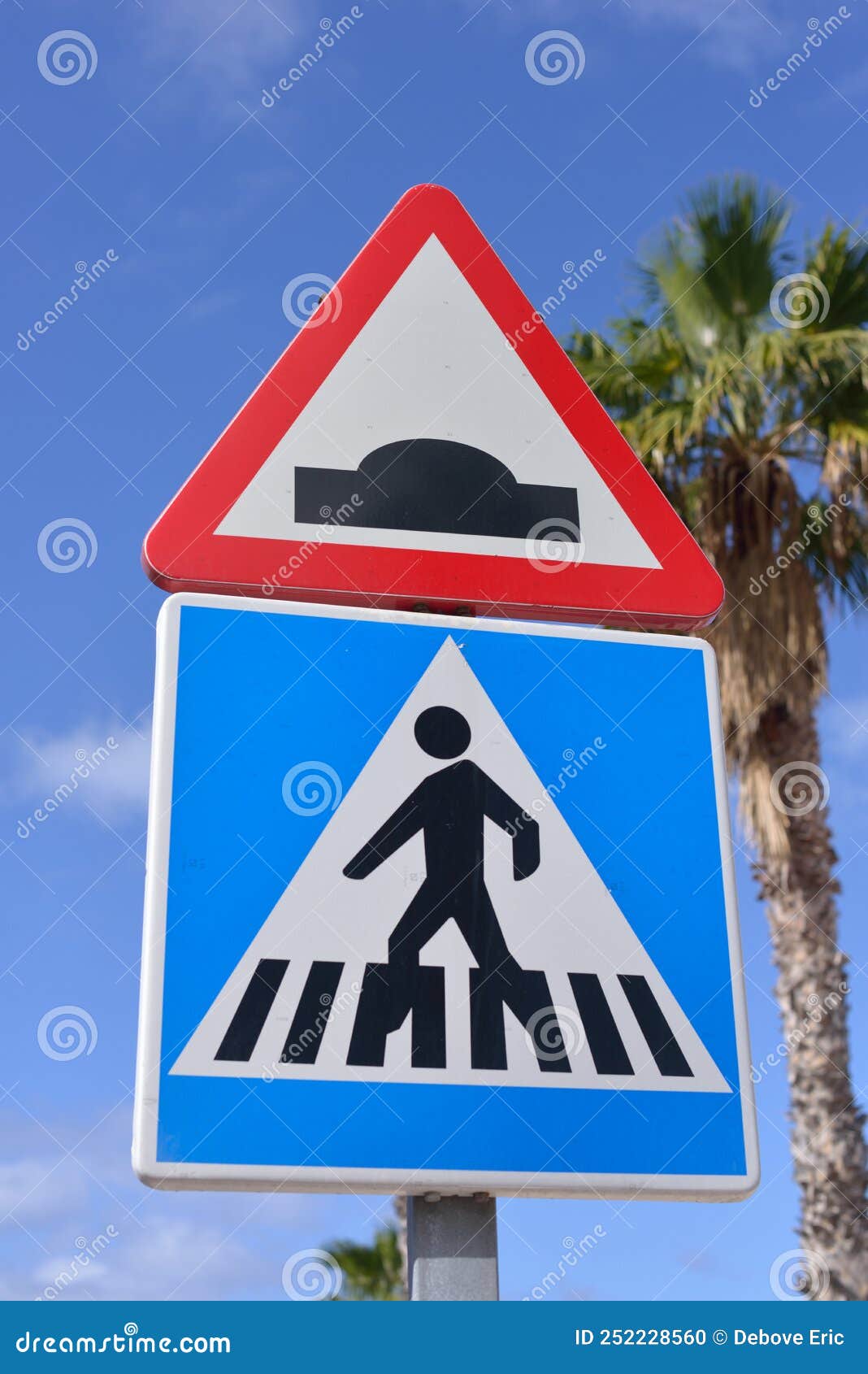 Roadside Pedestrian Crossing Sign Stock Photo - Image of crossing ...