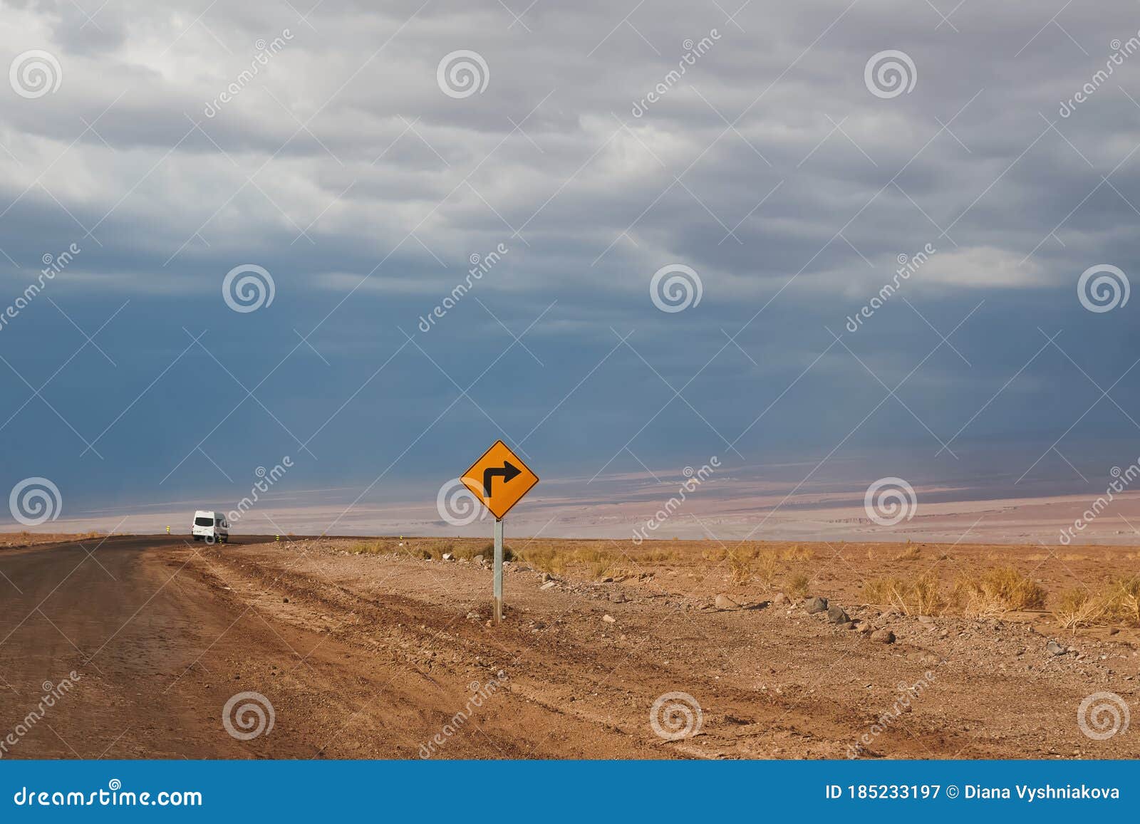 Road Sign Right Turn in Desert Stock Image - Image of arizona, empty ...