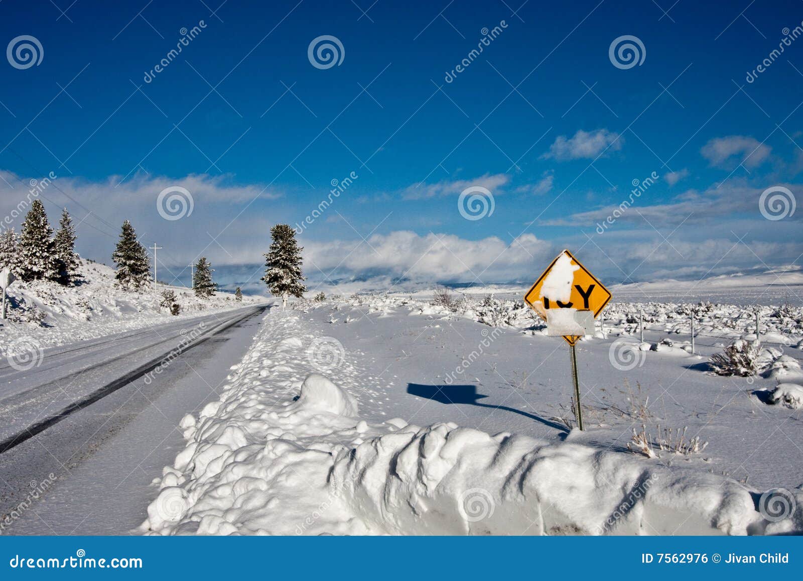 Road sign in winter stock photo. Image of sign, snow, freezing - 7562976