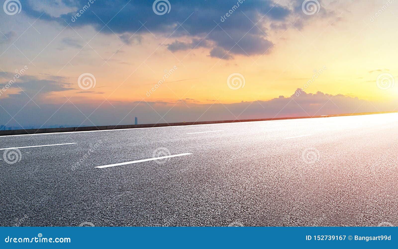 The Road and Sky Background Stock Image - Image of land, horizon: 152739167