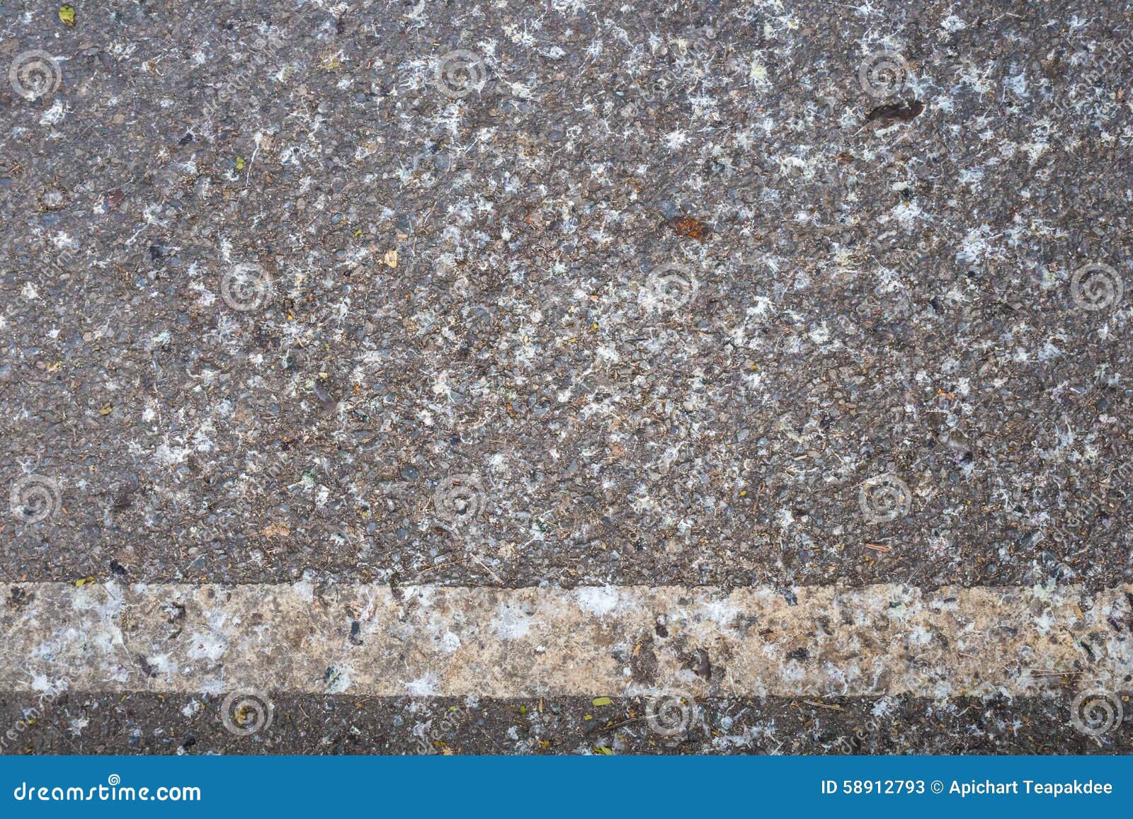 Bird Droppings From Pigeons And Sparrows Are Difficult To Remove, Cause ...