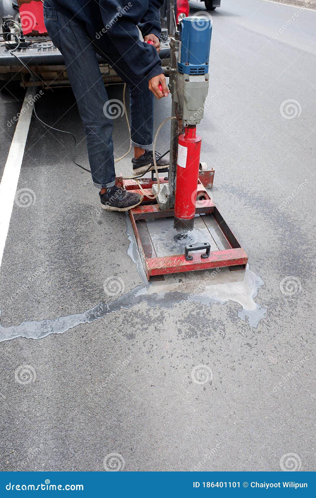 Road Surface Drilling Machine, Asphalt Asphalt Concrete Road, Workers ...