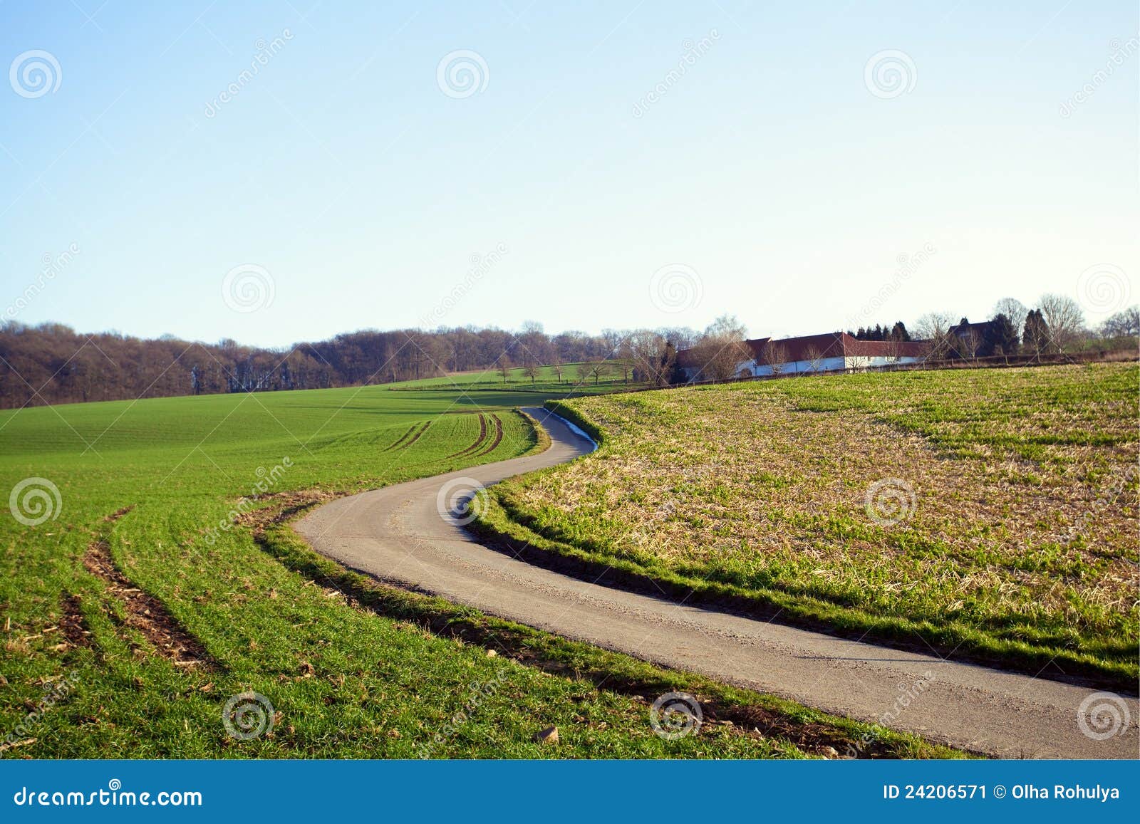 Road to farm house stock image. Image of shape, meadow - 24206571