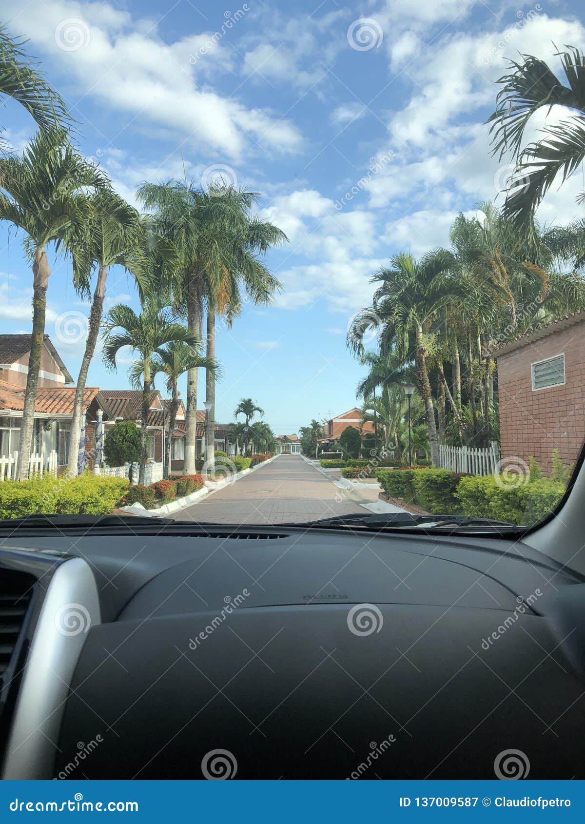 Road to home stock image. Image of blinding, clous, light - 137009587