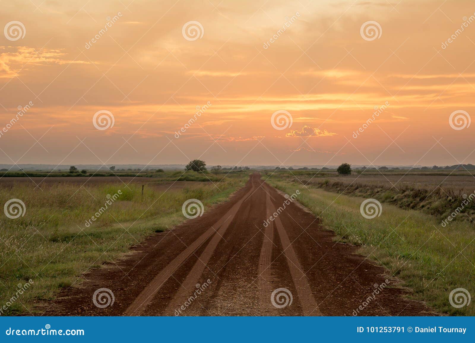 Road to nowhere stock image. Image of sunset, road, oklahoma - 101253791