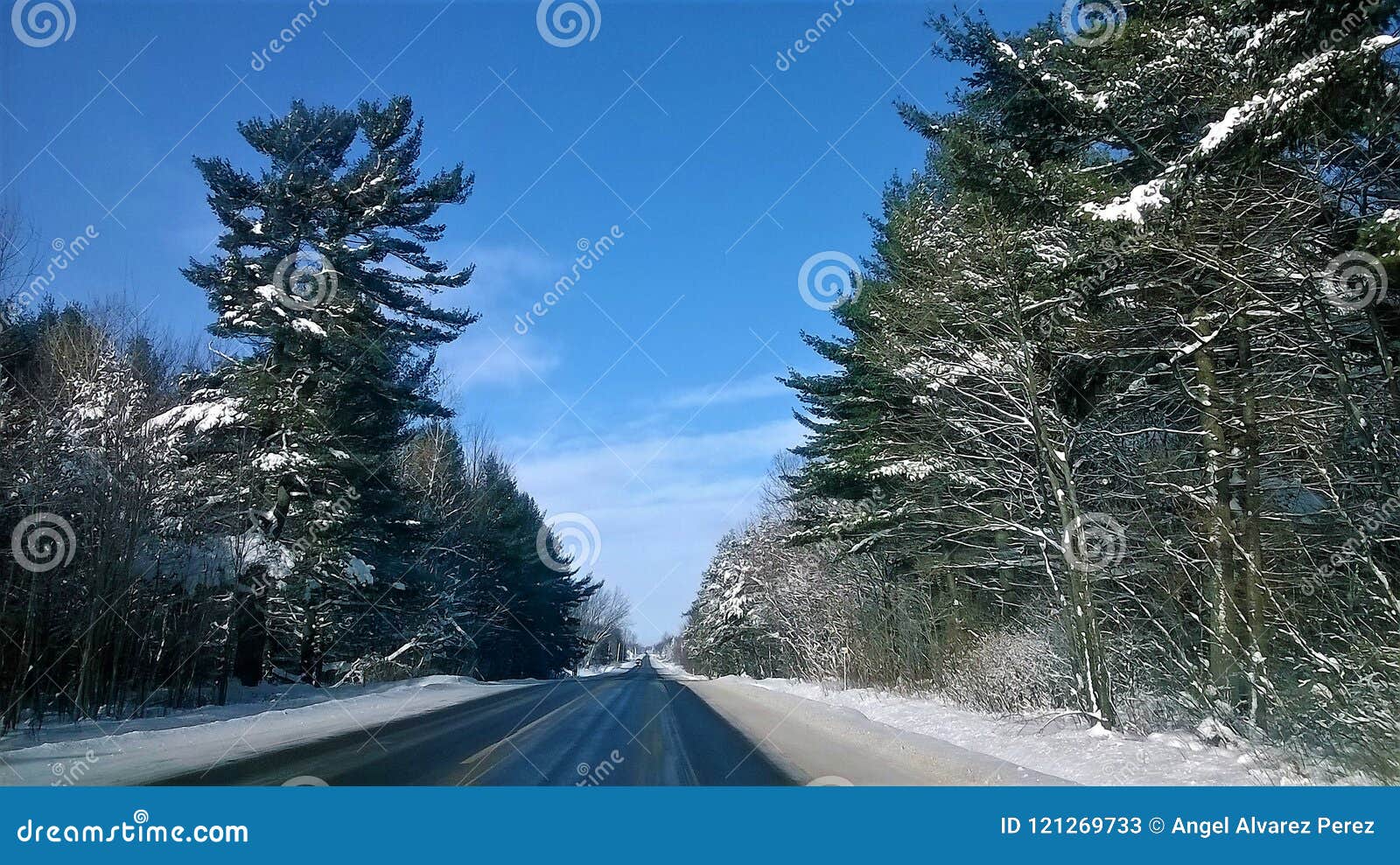 On the road in winter stock image. Image of right, distance - 121269733