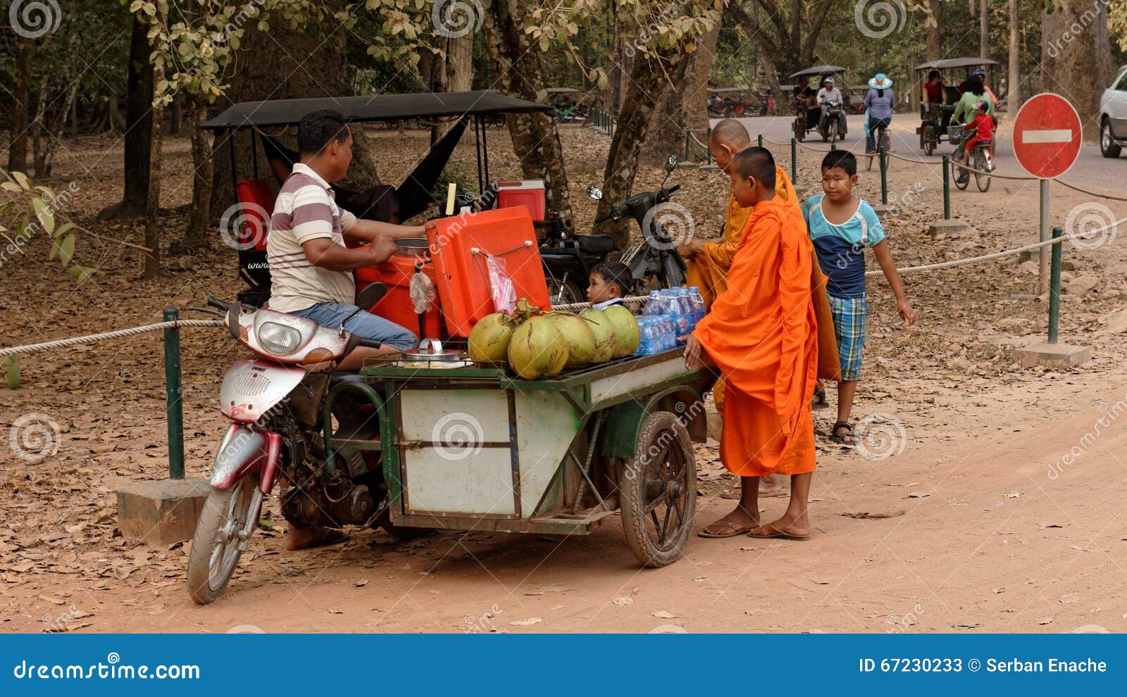 Roadside Fruit Vendor in Cambodia Editorial Stock Photo - Image of ...