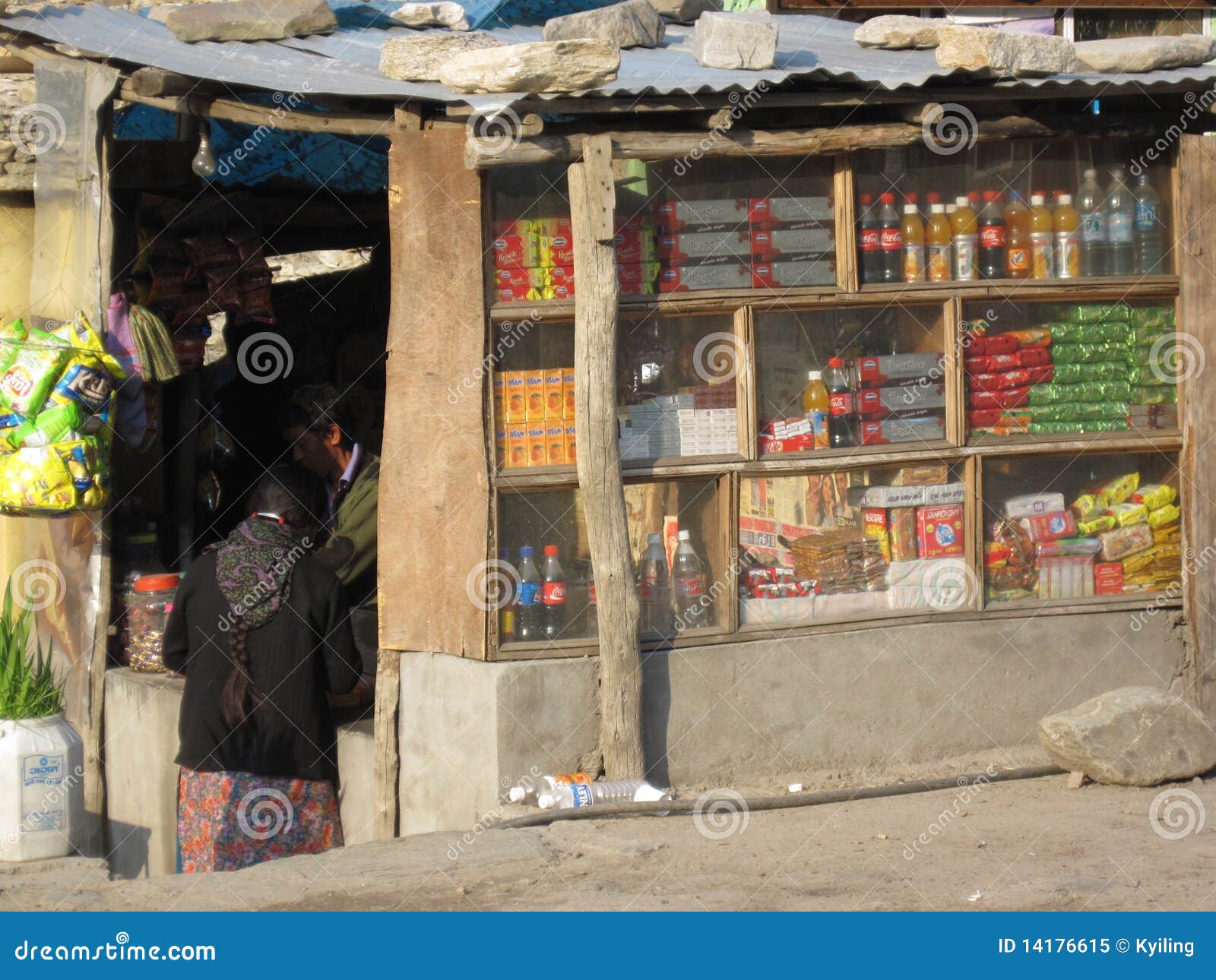Roadside stalls in India editorial image. Image of pradesh - 14176615