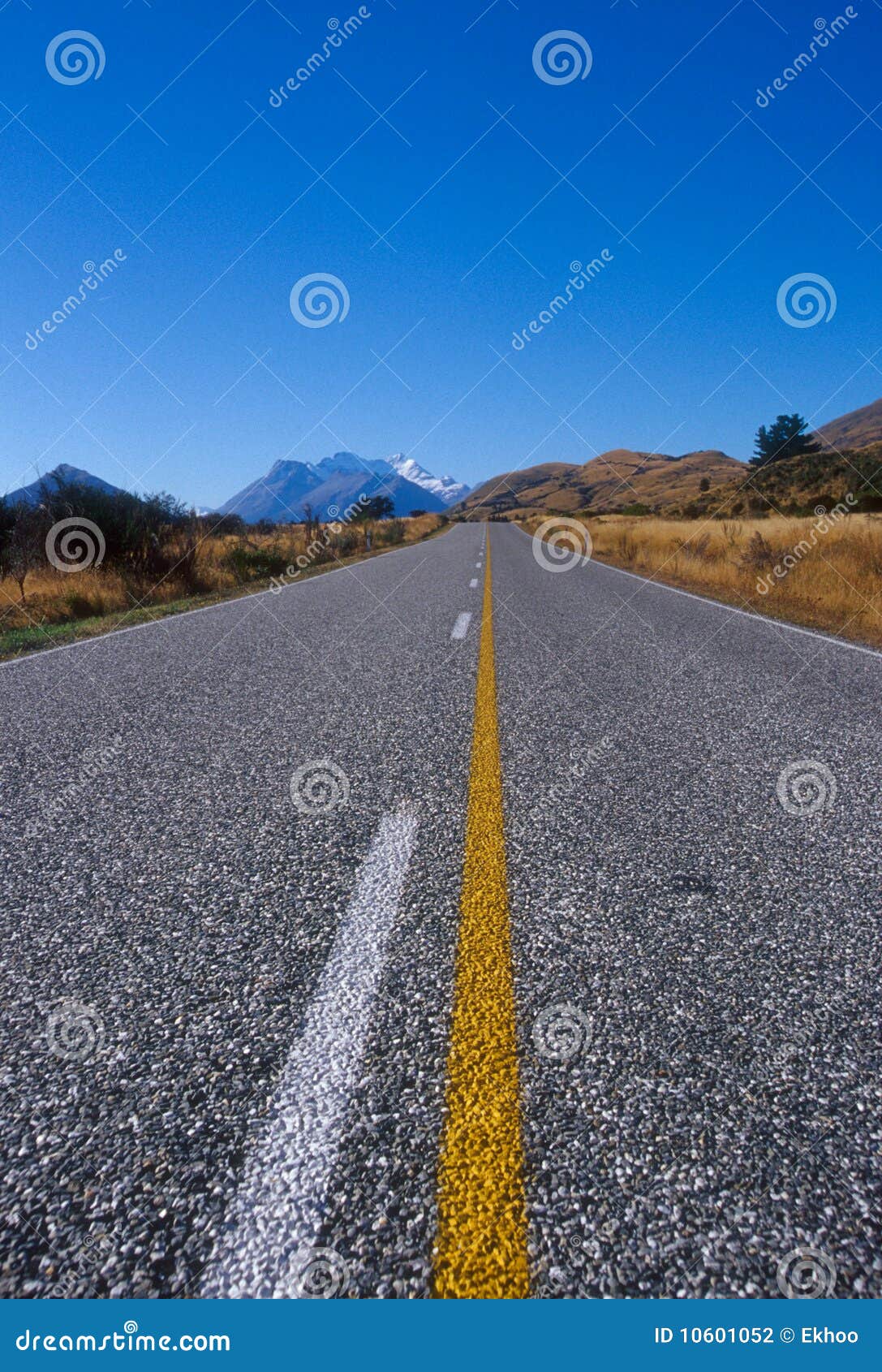 Roadway stock photo. Image of asphalt, perspective, destination - 10601052