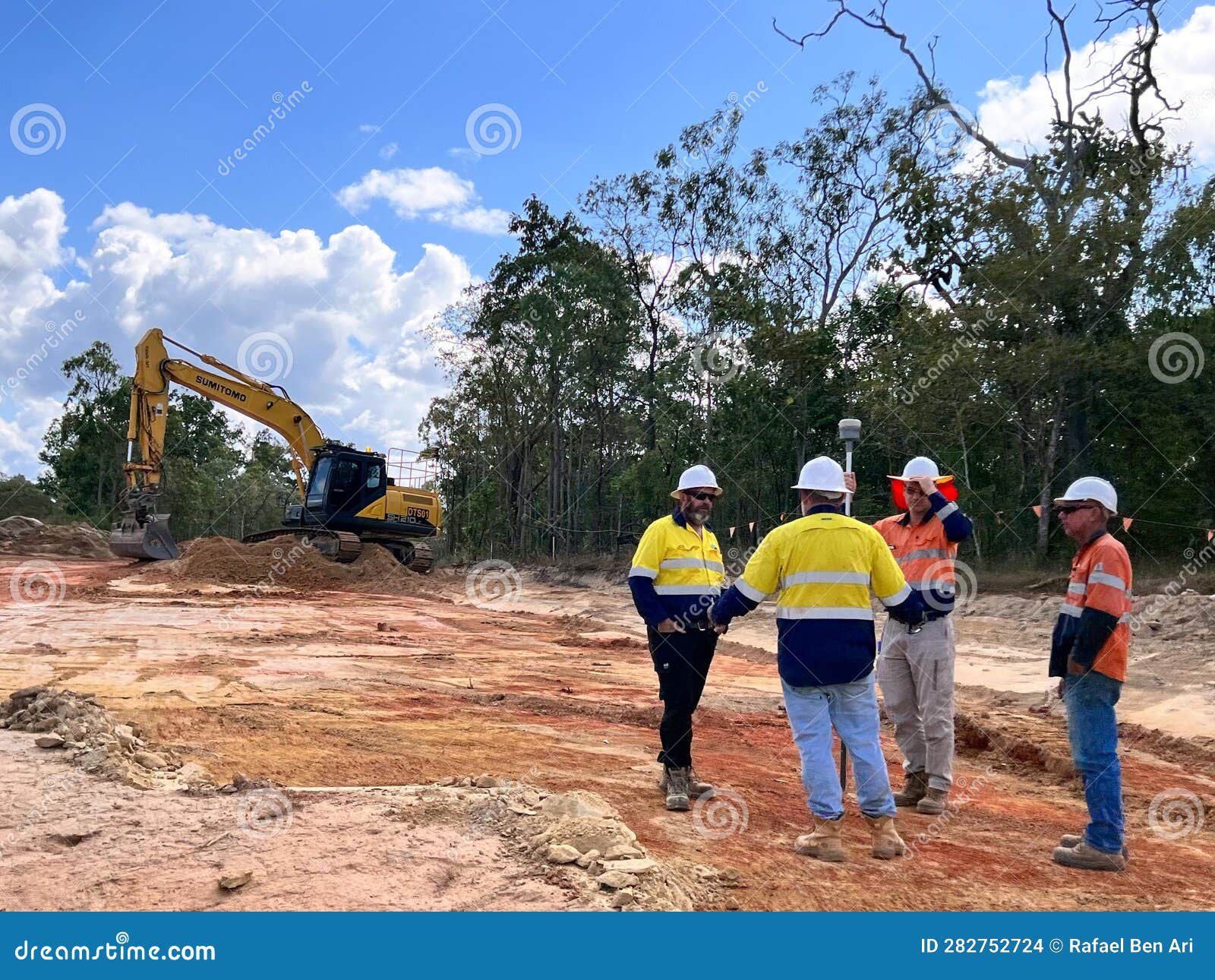 Roadwork on Cape York Peninsula Queensland Australia Editorial Stock ...