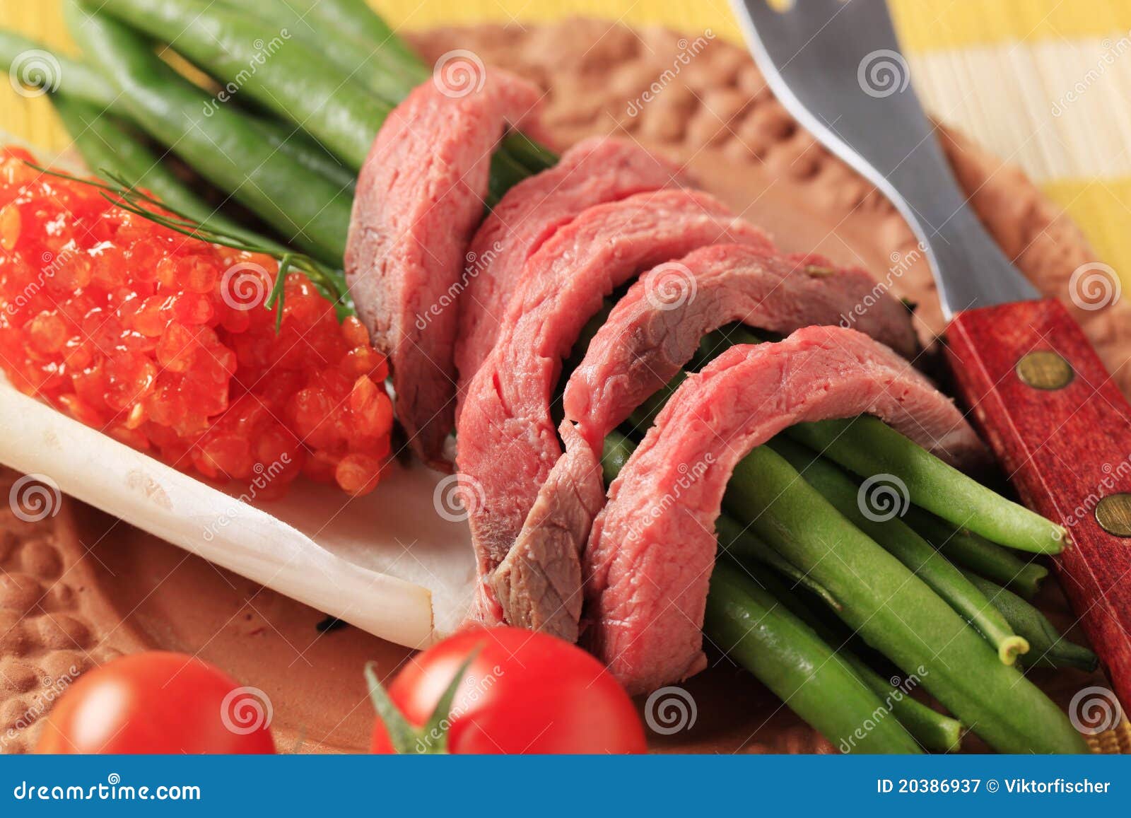 Roast Beef and String Beans Stock Image - Image of grilled, roasted ...