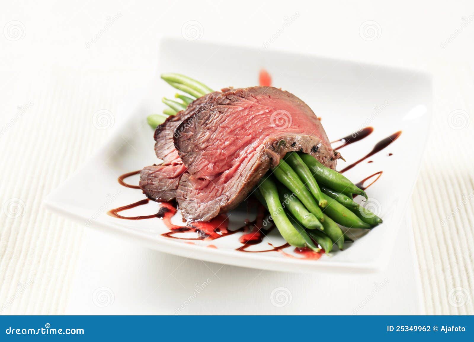 Roast Beef and String Beans Stock Photo - Image of nutritious, gourmet ...