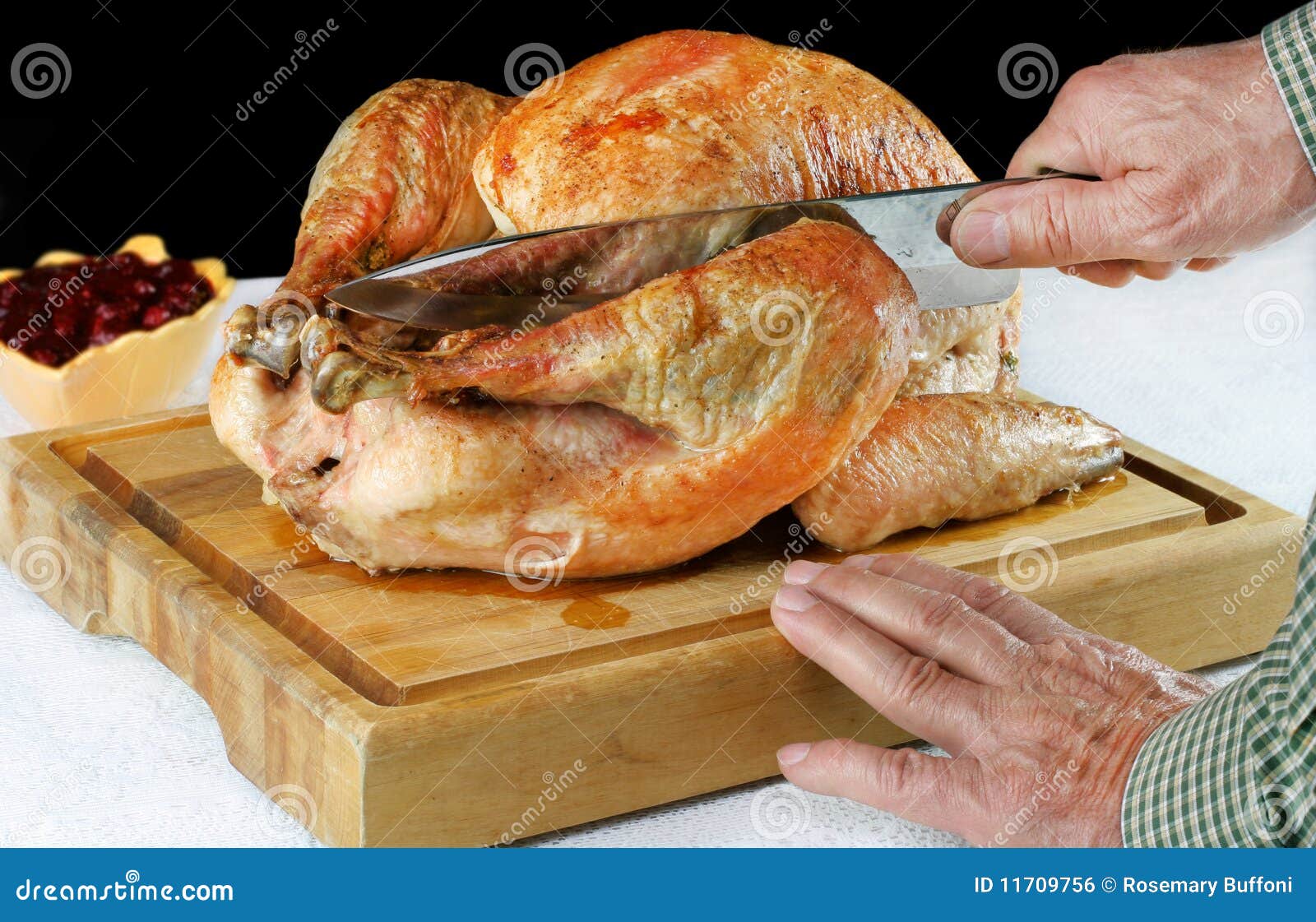 Roast Turkey on Cutting Board Stock Photo - Image of fowl, board: 11709756