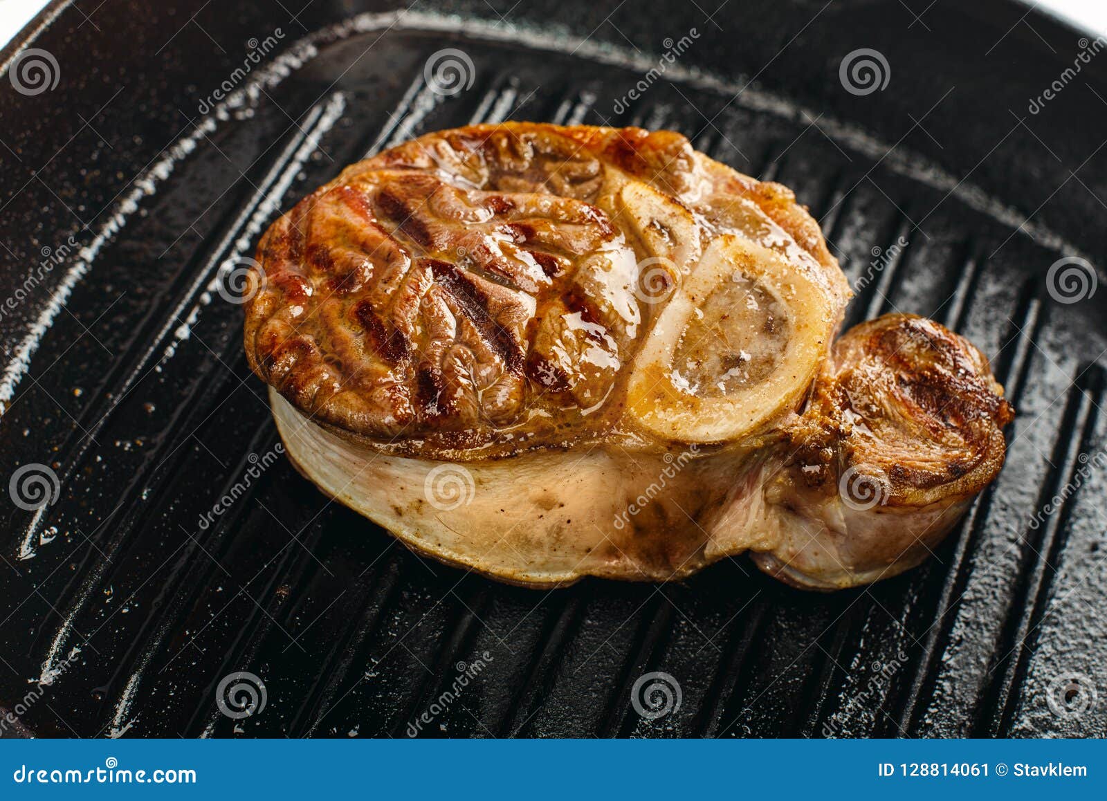 Roasted Beef Shank on the Grill Pan Stock Image - Image of loin, heat ...
