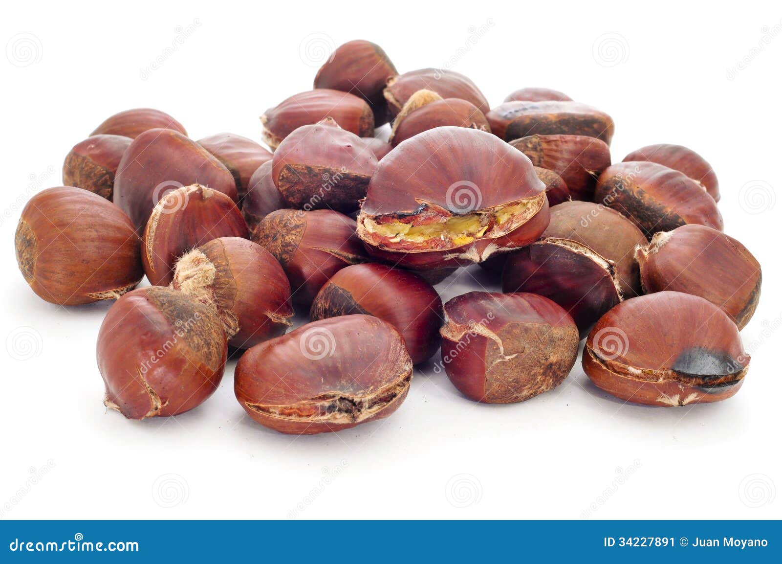 Roasted chestnuts stock image. Image of cookery, autumn - 34227891