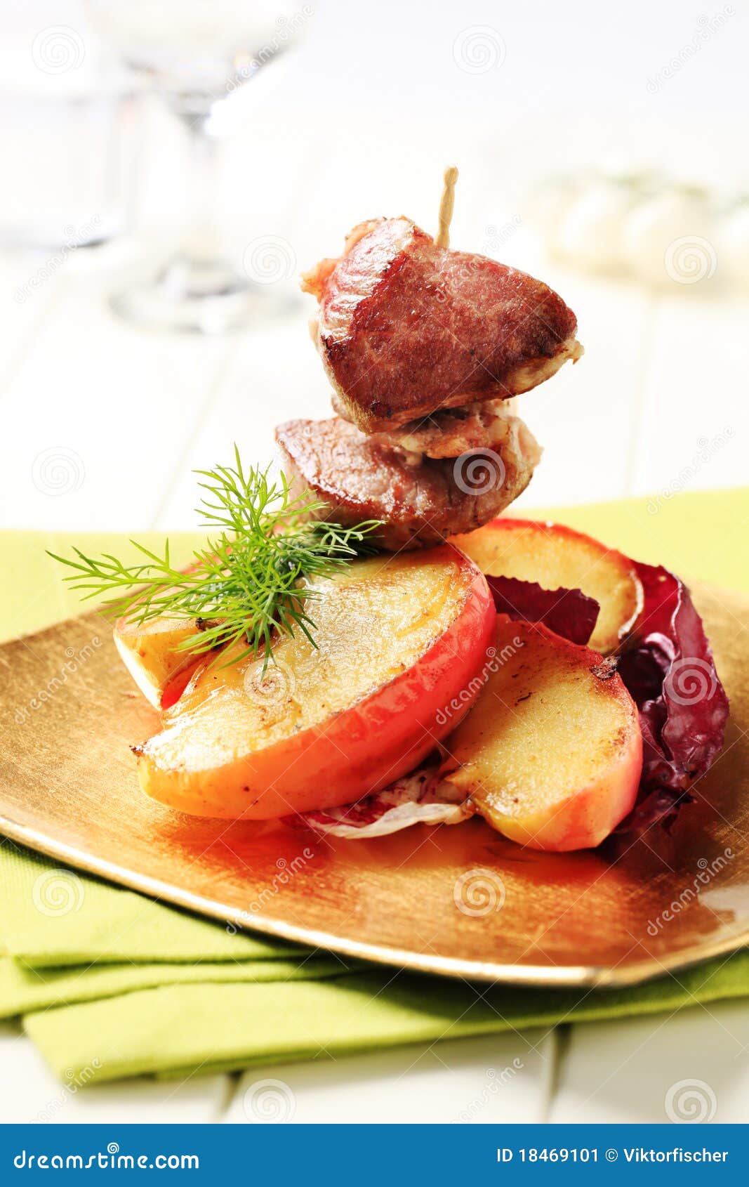 Roasted Meat and Baked Apple Stock Image - Image of recipe, entree ...