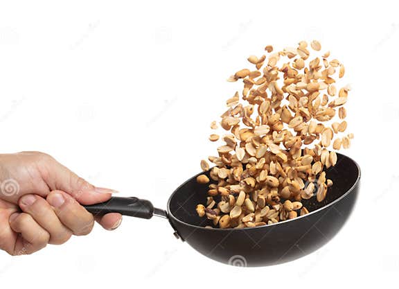 Roasted Peanut Bean Fried Throw Up in Cook Pan, Roasted Peanut Bean ...