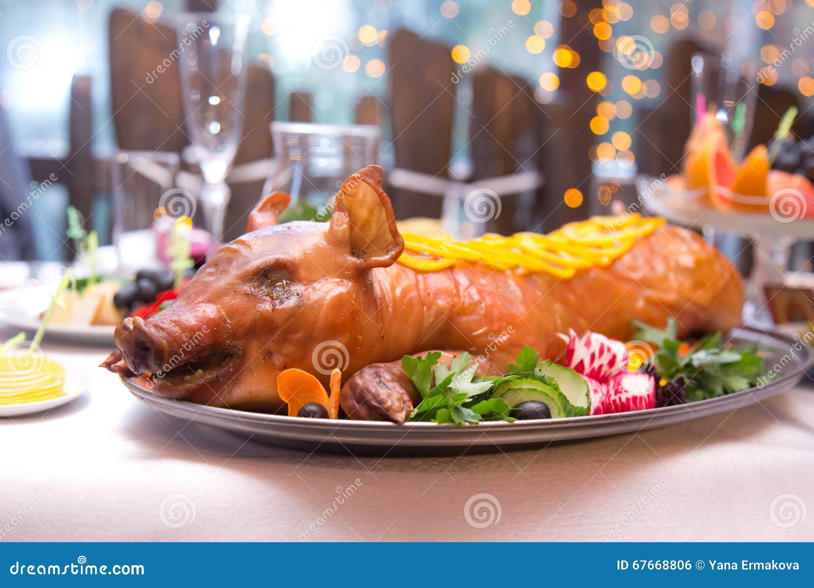 Roasted Piglet with Vegetables on Platter Stock Photo - Image of ...