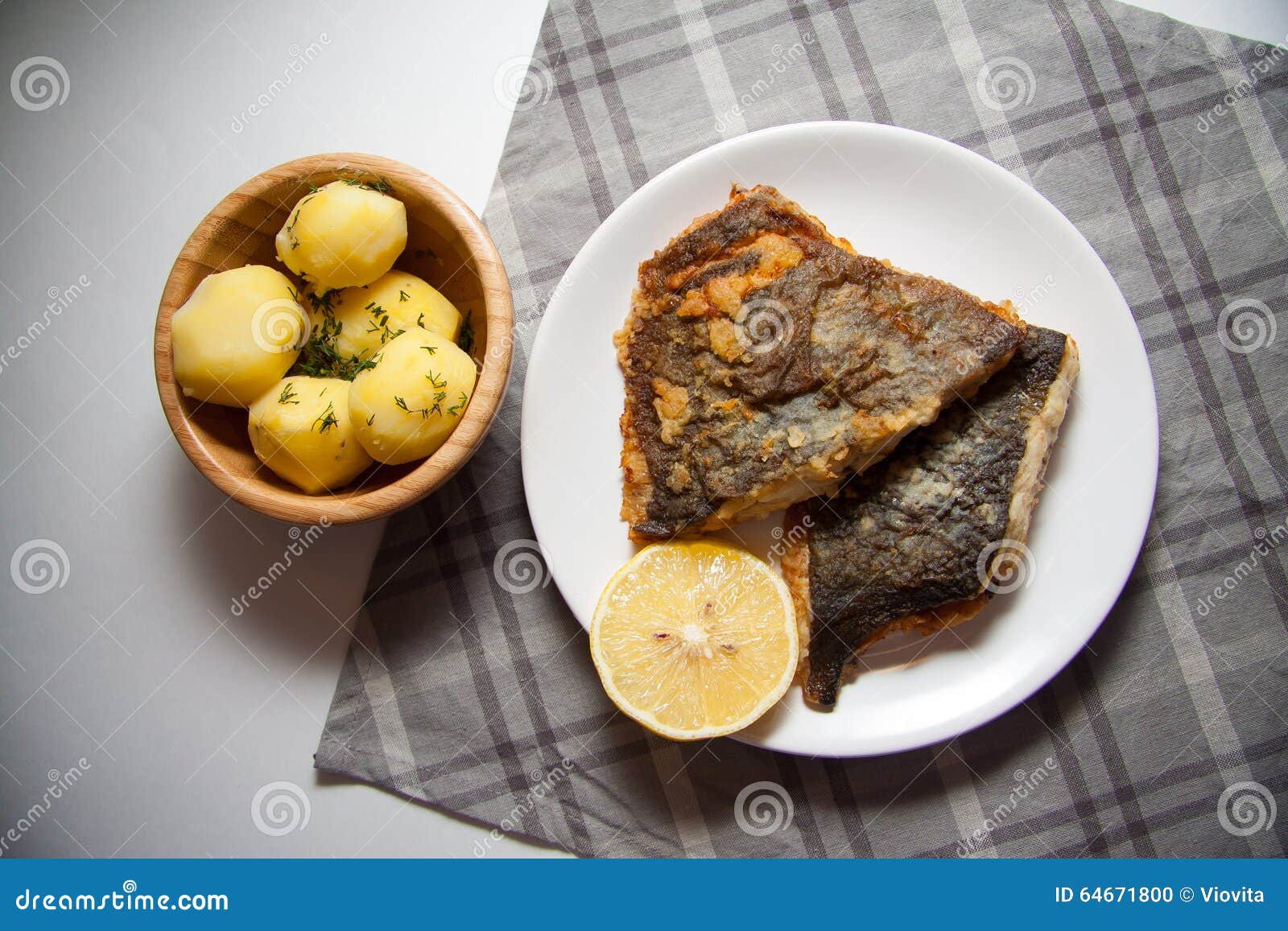 Roasted plaice stock photo. Image of avocado, plaice - 64671800