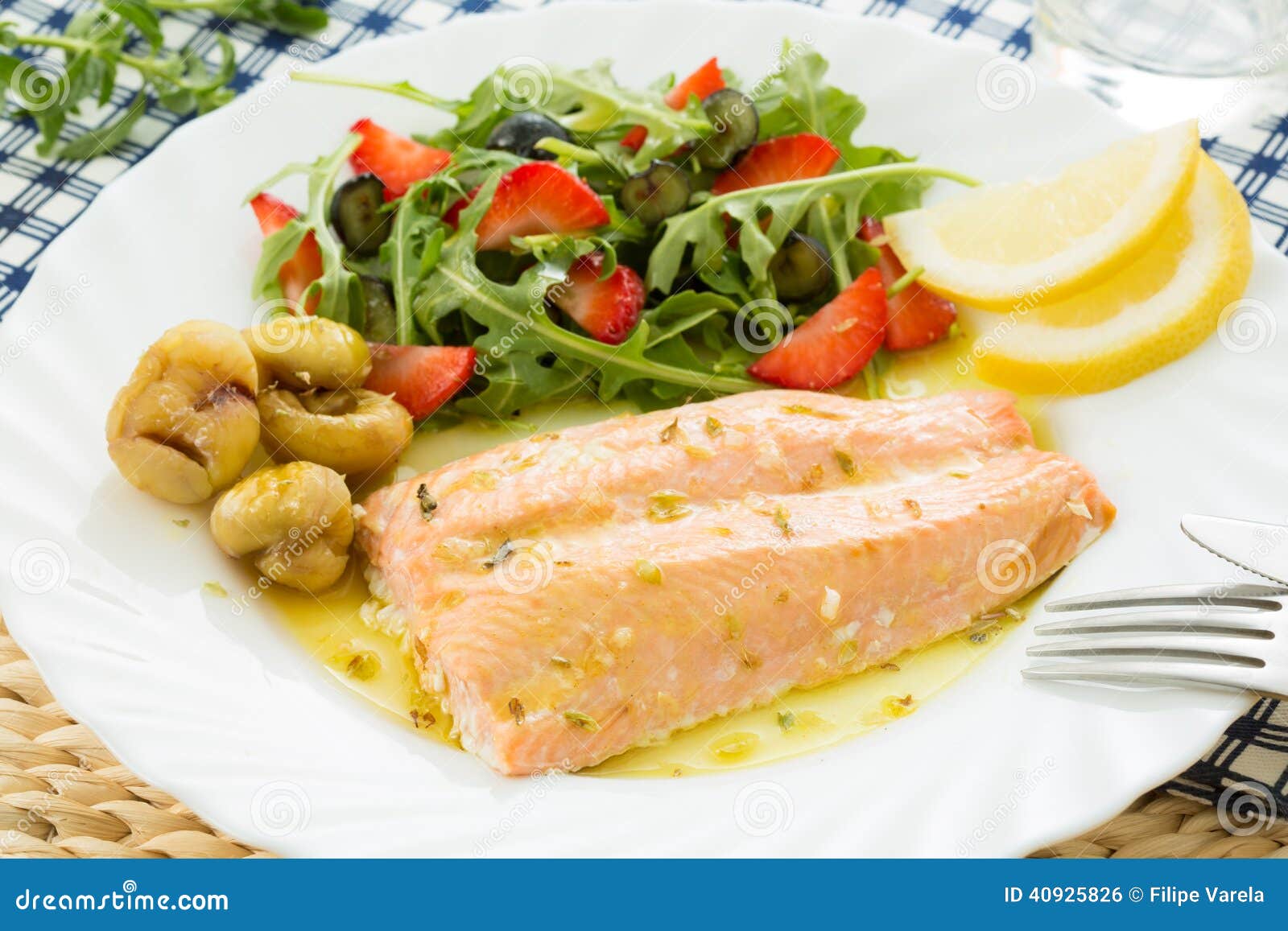 Wild Salmon Being Fillet Stock Photography | CartoonDealer.com #26661326