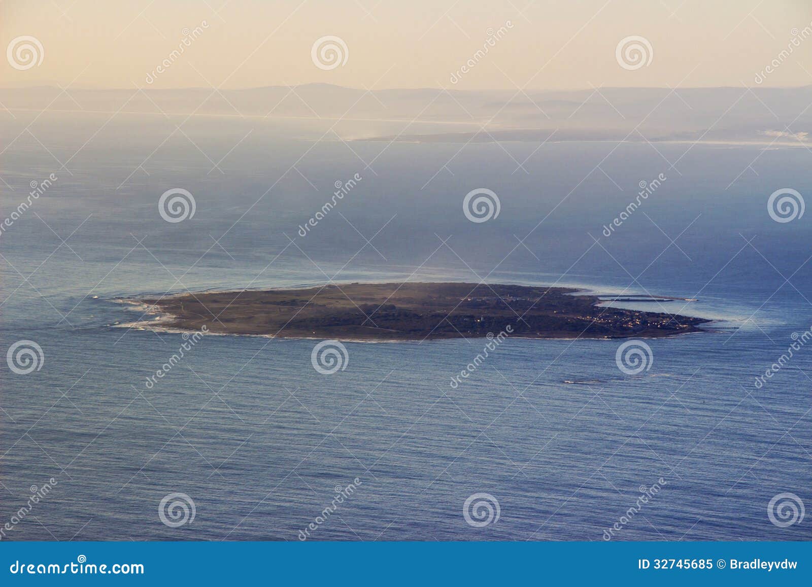 Robben Island View from Table Mountain Editorial Image - Image of ...