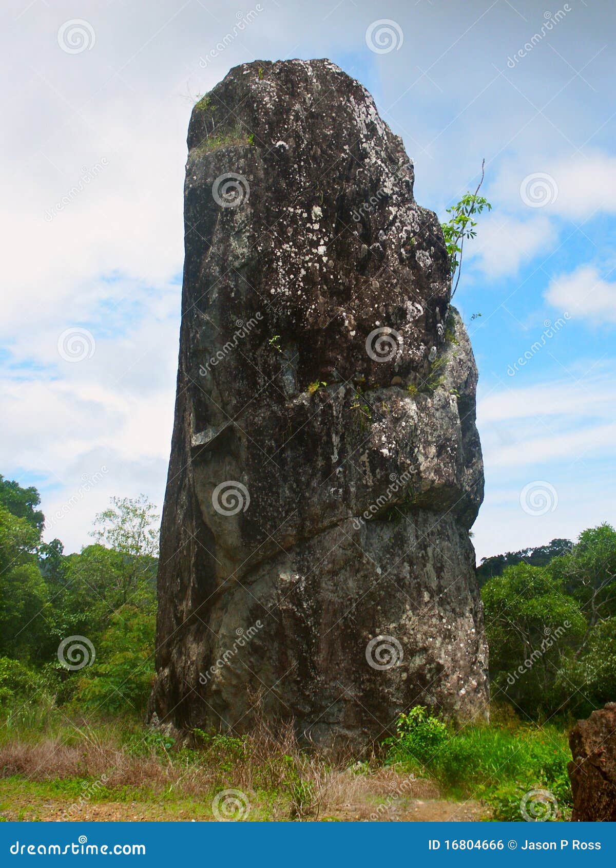Robbs Monument - Queensland, Australia Stock Photo - Image of pillar ...