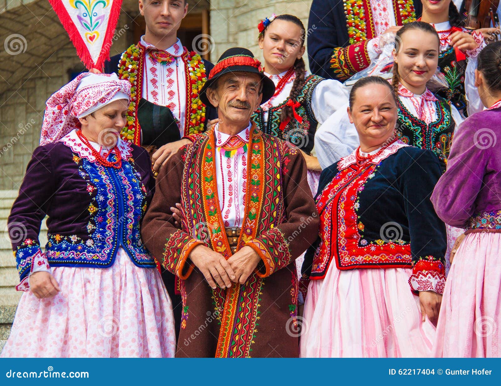 Robe Traditionnelle Polonaise Image stock éditorial - Image du ...