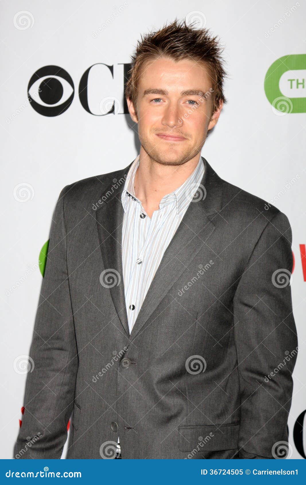 Robert Buckley redaktionell foto. Bild av deltagare, robert - 36724505