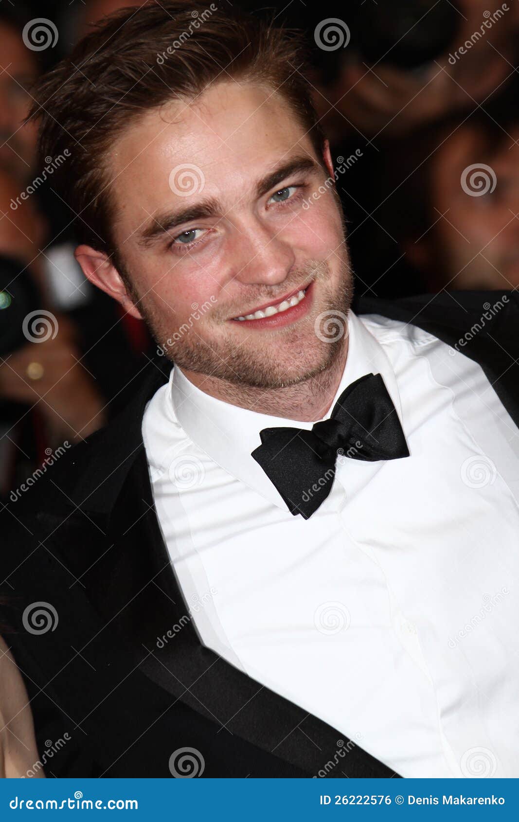 Robert Pattinson editorial photo. Image of beauty, famous - 26222576