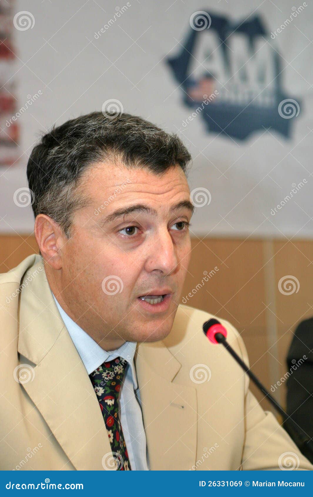 Roberto Musneci editorial stock image. Image of doctor - 26331069