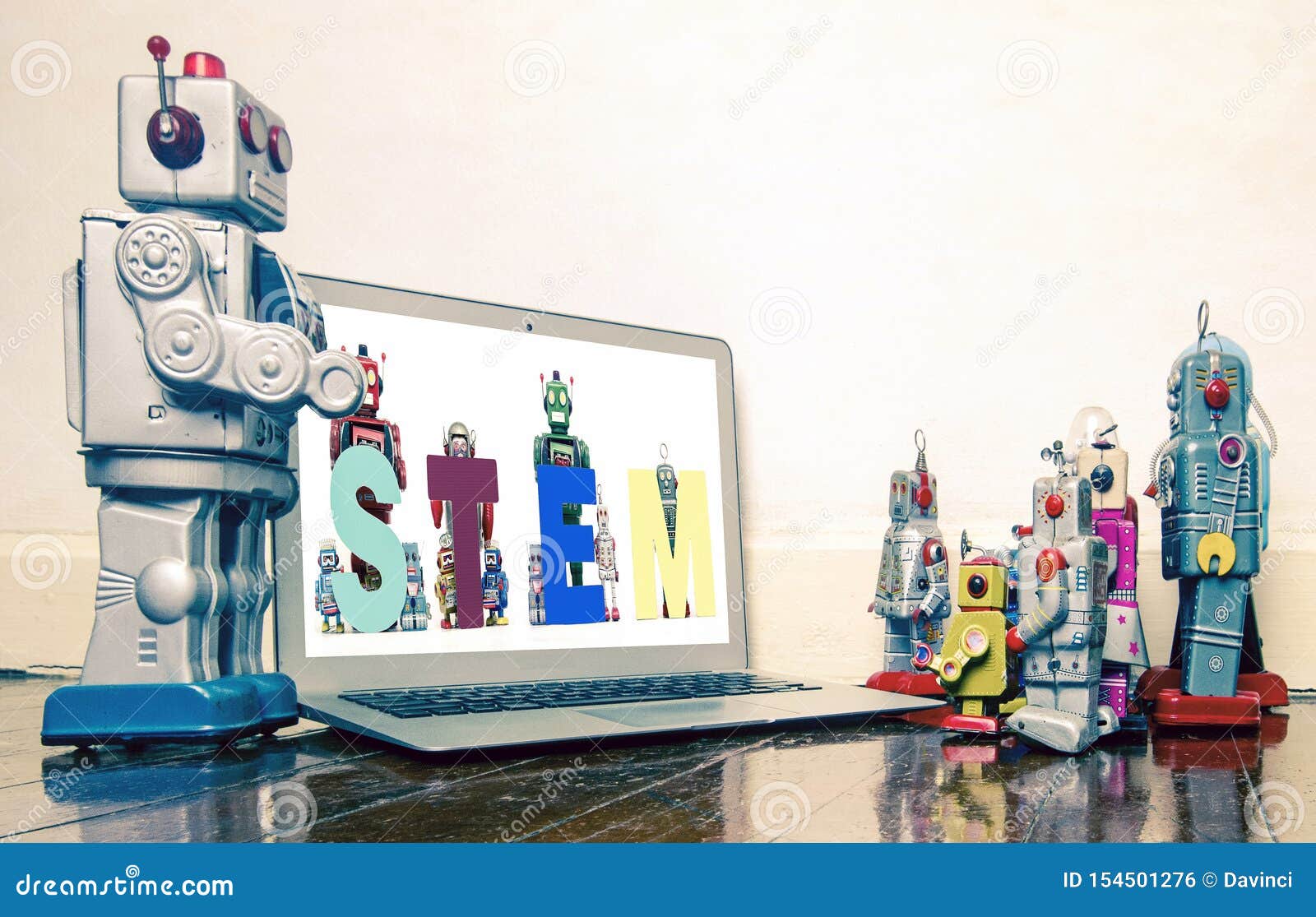 Robot Presentation with Laptop Stock Photo - Image of lesson, design ...