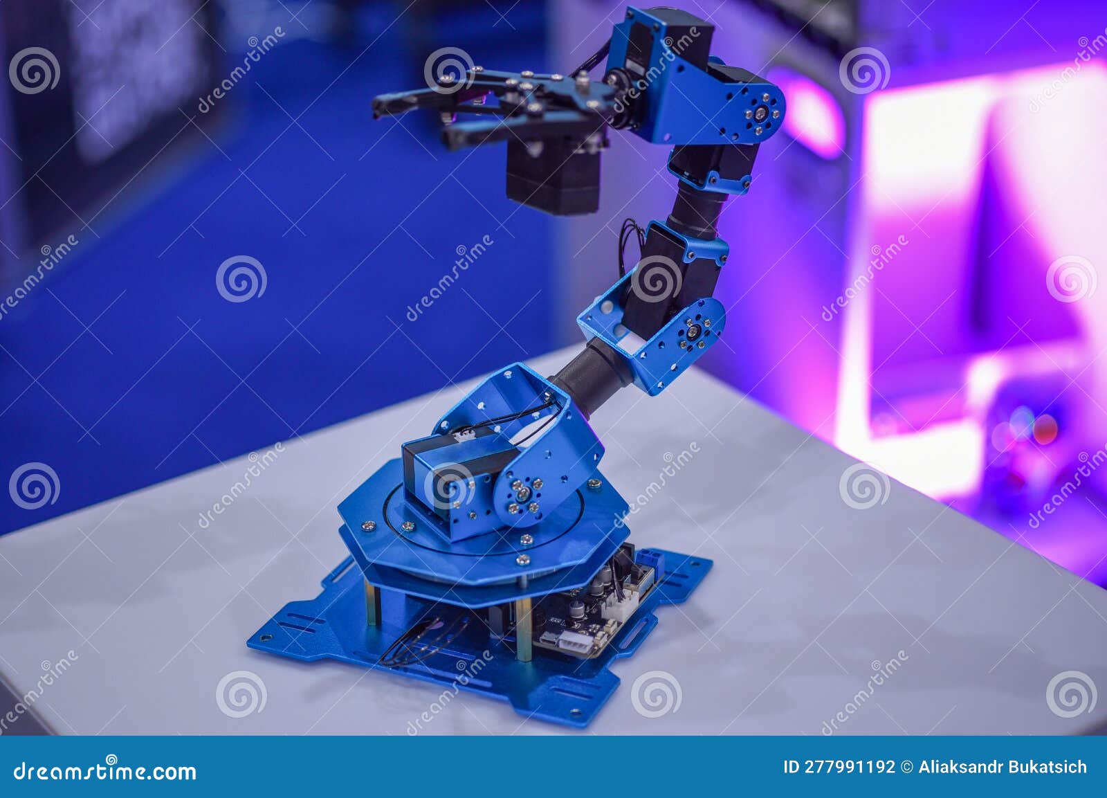 Robotic Metal Arm for Picking Up Objects Stock Photo - Image of ...