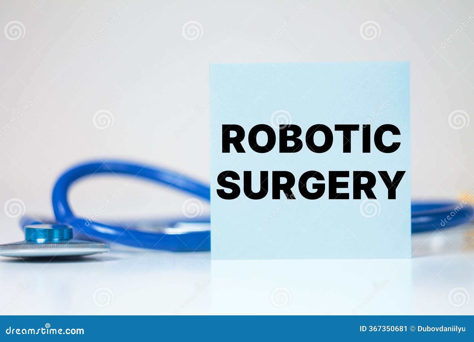 Robotic Surgery Setup With Surgical Robot, Tools, And Organ Images In ...