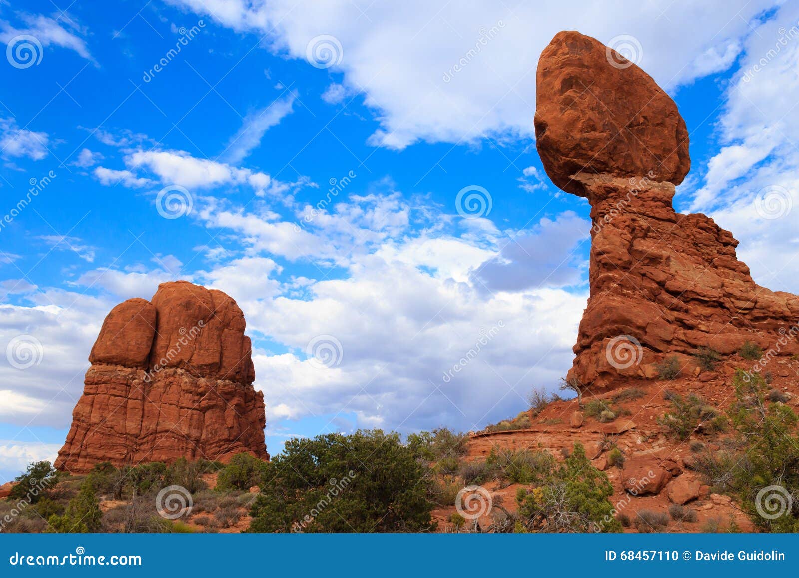 Roca Equilibrada, Arcos Parque Nacional, Utah Rocas Rojas Foto de ...