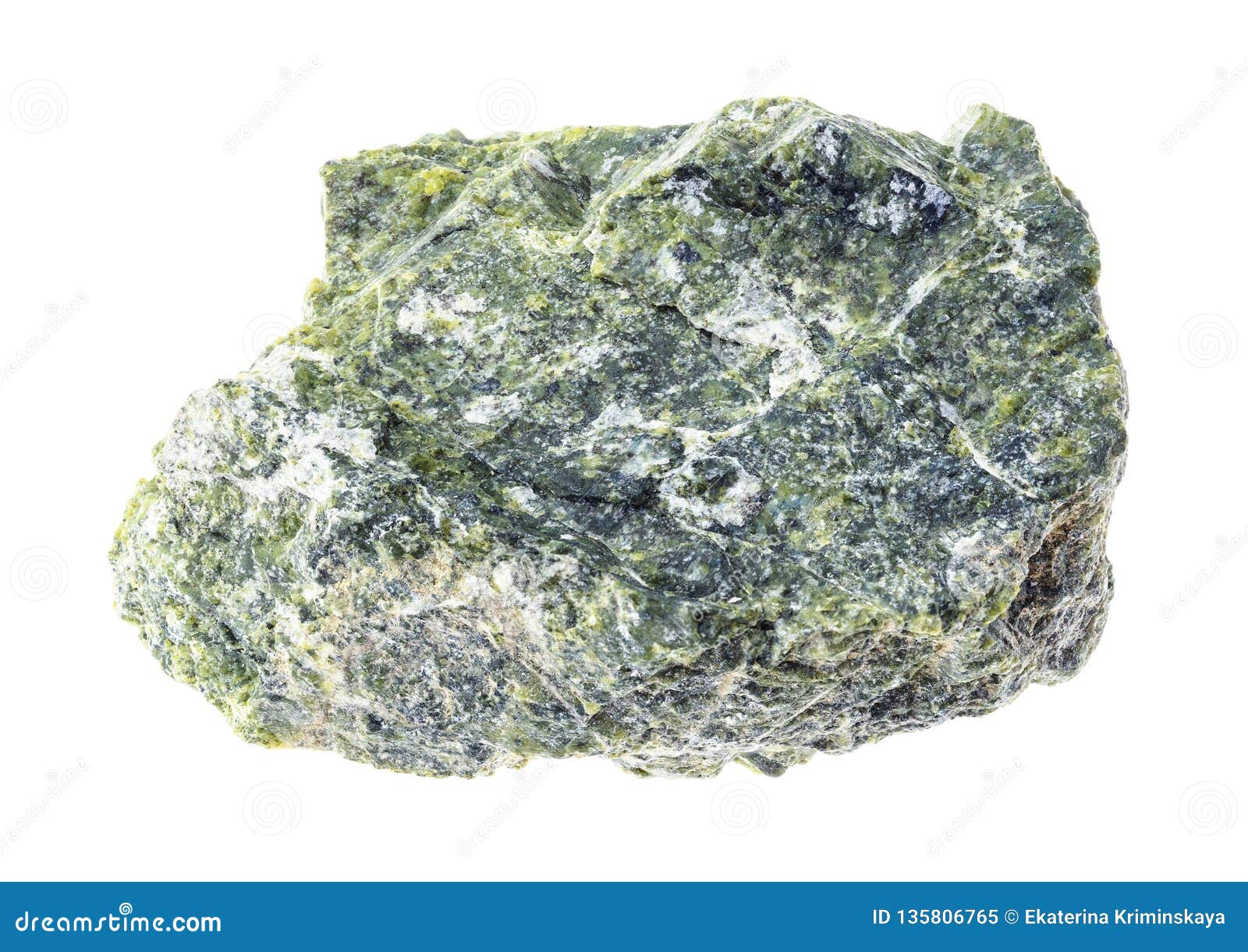 Roca Serpentina Verde áspera En Blanco Imagen de archivo - Imagen de ...