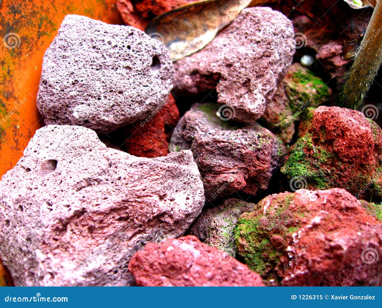 Rocas de la lava imagen de archivo. Imagen de tiro, rojo - 1226315