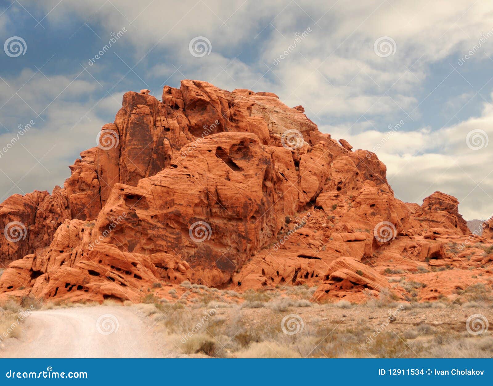 Rocas rojas foto de archivo. Imagen de antiguo, formaciones - 12911534